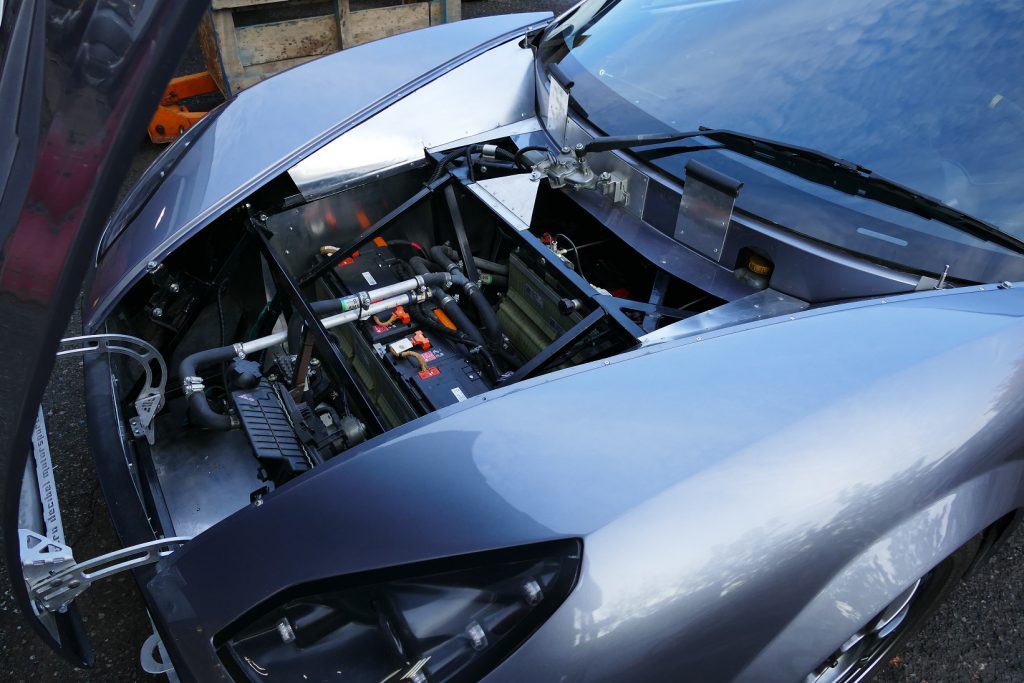 A look at the Tesla powered EV-Controls 818 | EV Controls